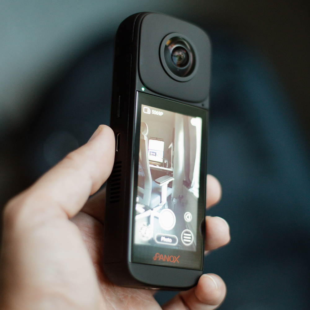 PANOX V2 5.7K 360 Vlog Camera